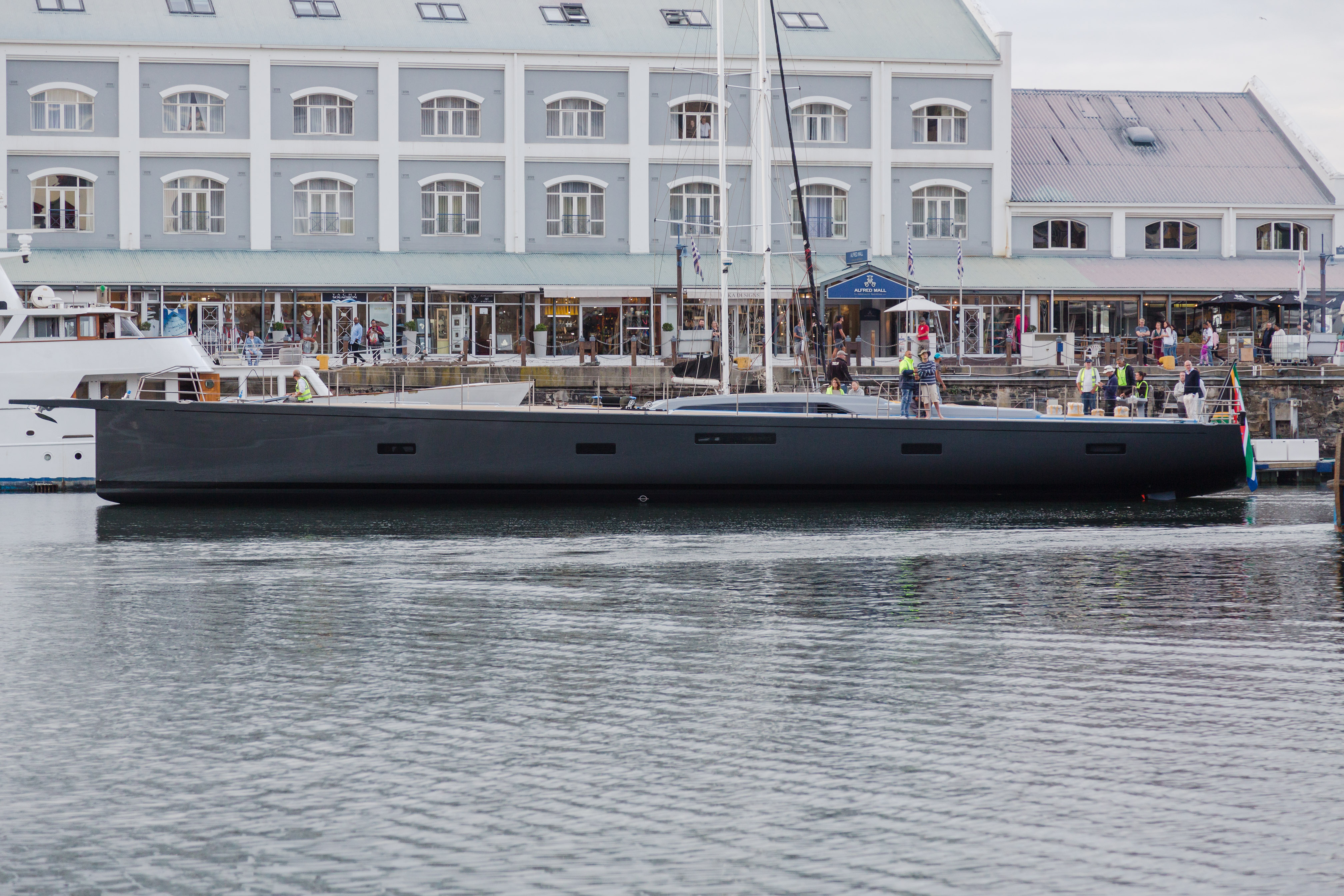 Yacht SEATIUS, Southern Wind | CHARTERWORLD Luxury Superyacht Charters